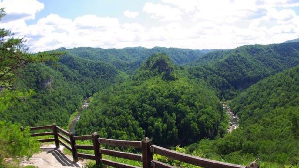 Longest swinging pedestrian bridge to be built on Kentucky-Virginia ...