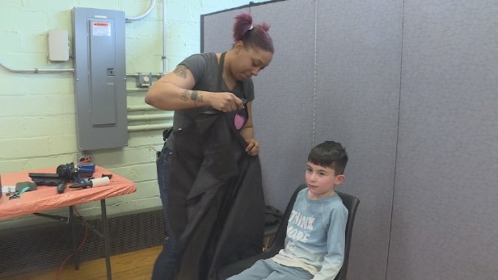 Sensory haircuts for kids with autism spectrum disorder | WOLF