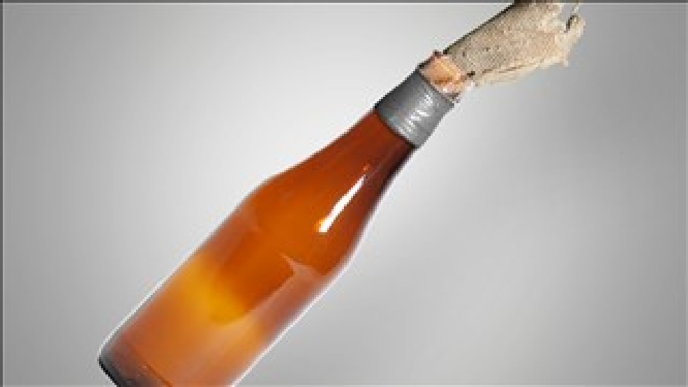 Home set on fire with Molotov Cocktail | WHAM